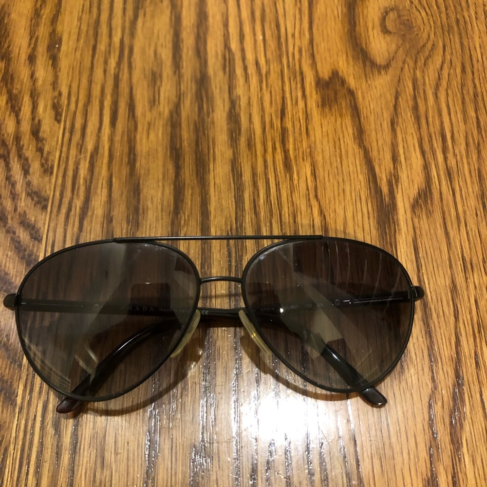 100% Authentic Prada Black Aviator Sunglasses - Gem